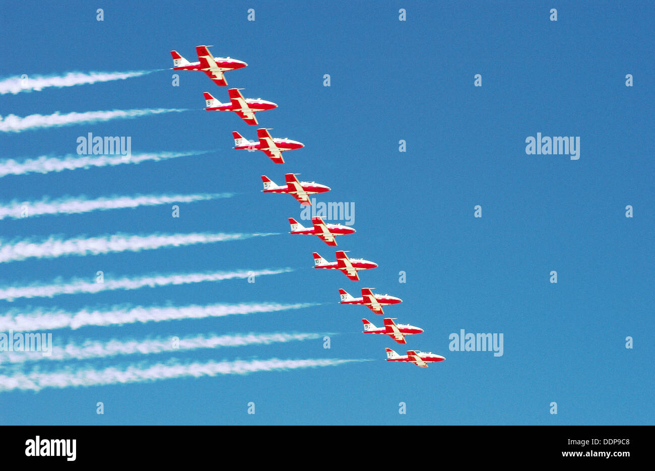 Canadian armed forces snowbirds hi-res stock photography and images - Alamy