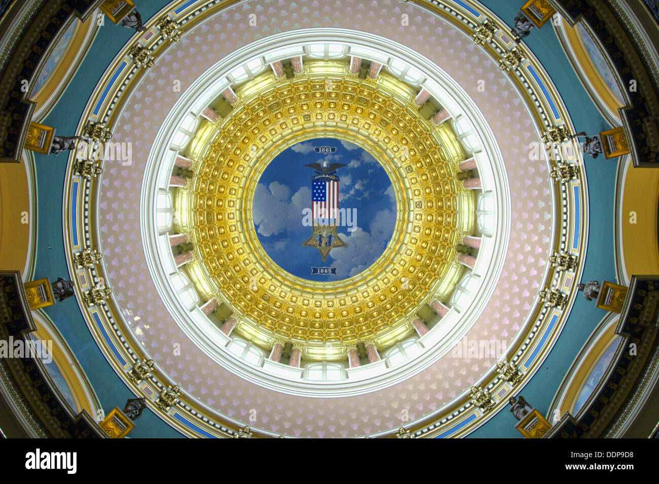 Inside view iowa capitol dome hi-res stock photography and images - Alamy