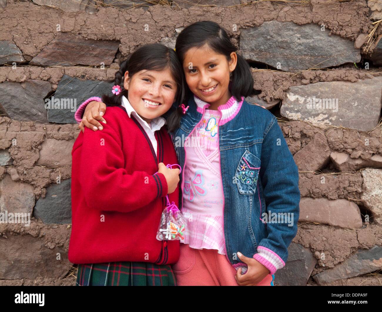 Peruvian Teen Girl High Resolution Stock Photography and Images - Alamy