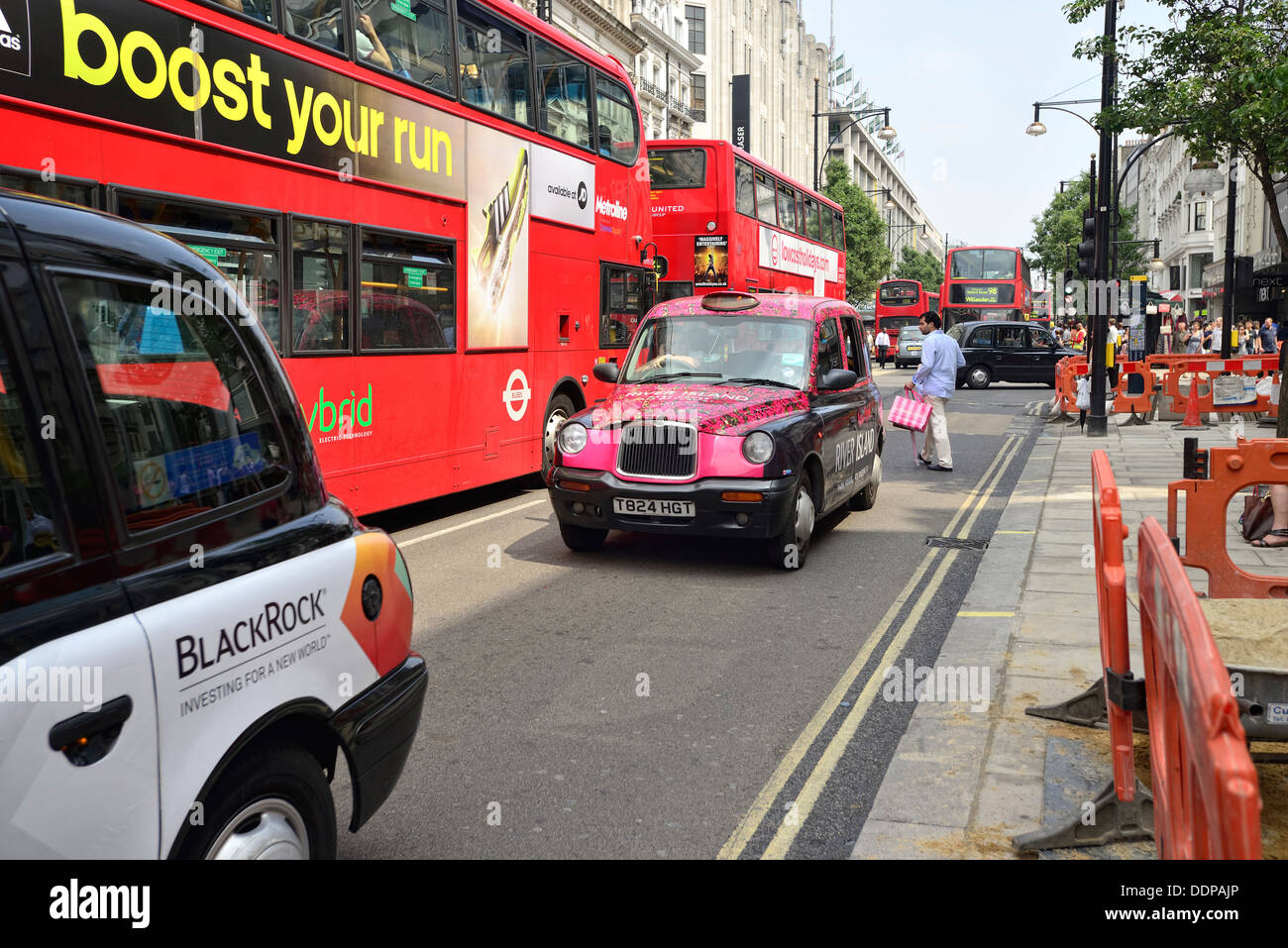 Crowded bus london hi-res stock photography and images - Alamy