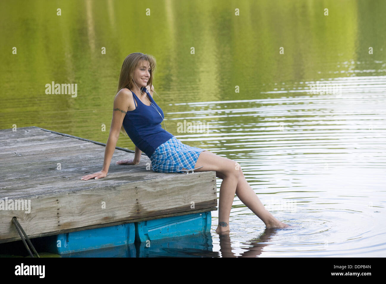 Feet water dock hi-res stock photography and images - Alamy