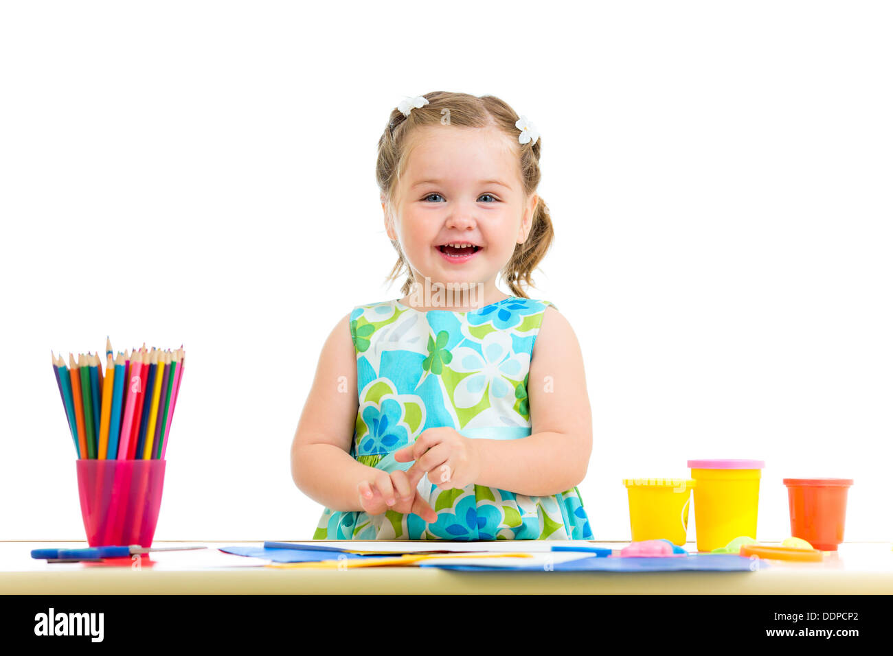 Child hands drawing hi-res stock photography and images - Alamy