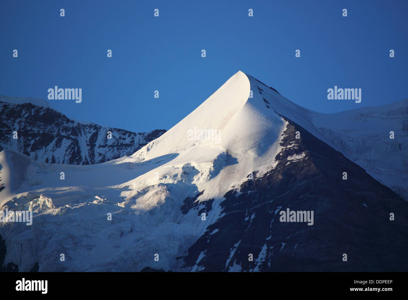 Snow capped silberhorn mountain hi-res stock photography and images - Alamy