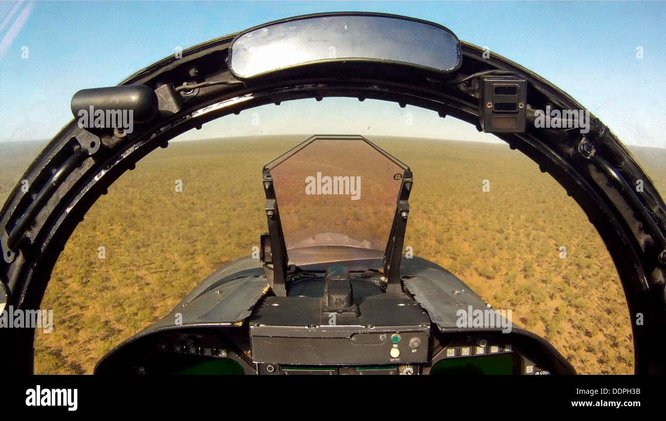 Raaf fighter pilot hi-res stock photography and images - Alamy