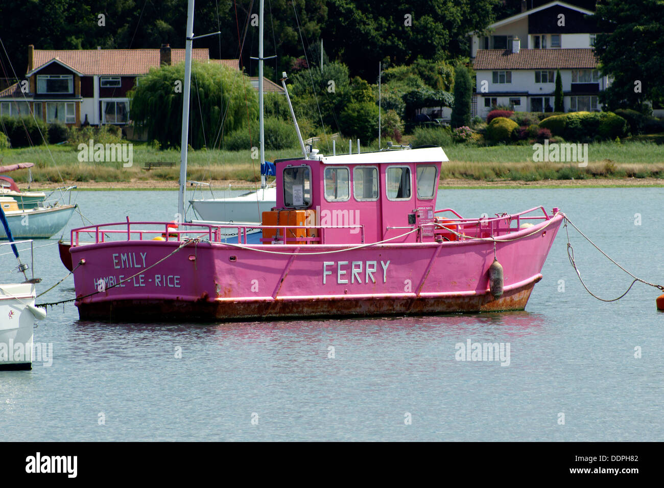 HAMBLE - WARSASH FERRY Stock Photo - Alamy