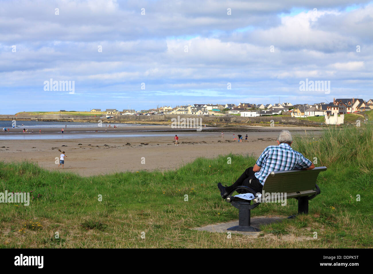 Inishcrone beach hi-res stock photography and images - Alamy