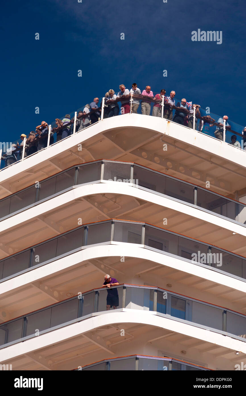 Cruiser Queen Elizabeth in Port of Kiel, Germany, 24.07.12 Stock Photo ...