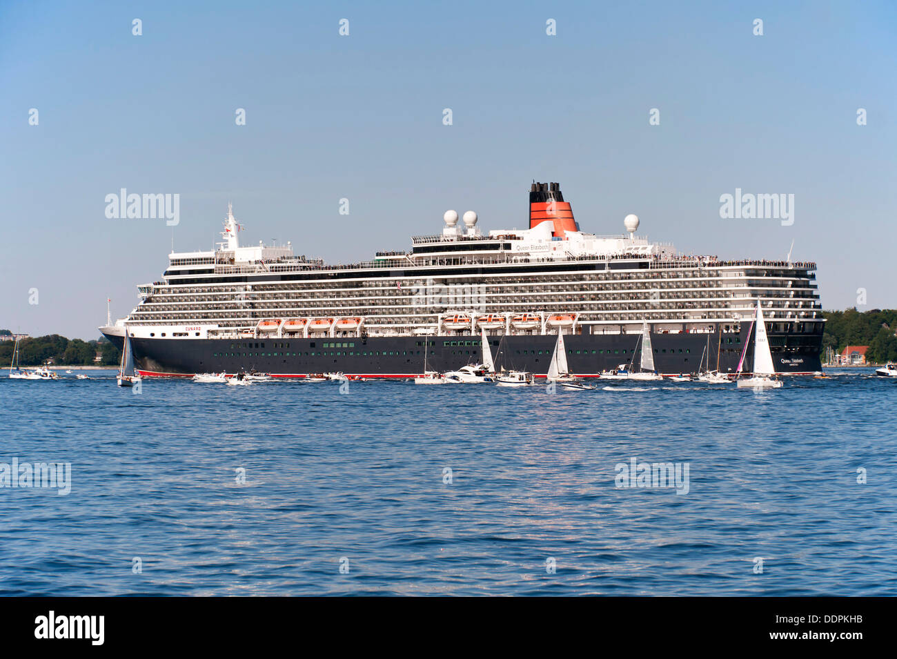 Cruiser Queen Elizabeth in Port of Kiel, Germany, 24.07.12 Stock Photo ...