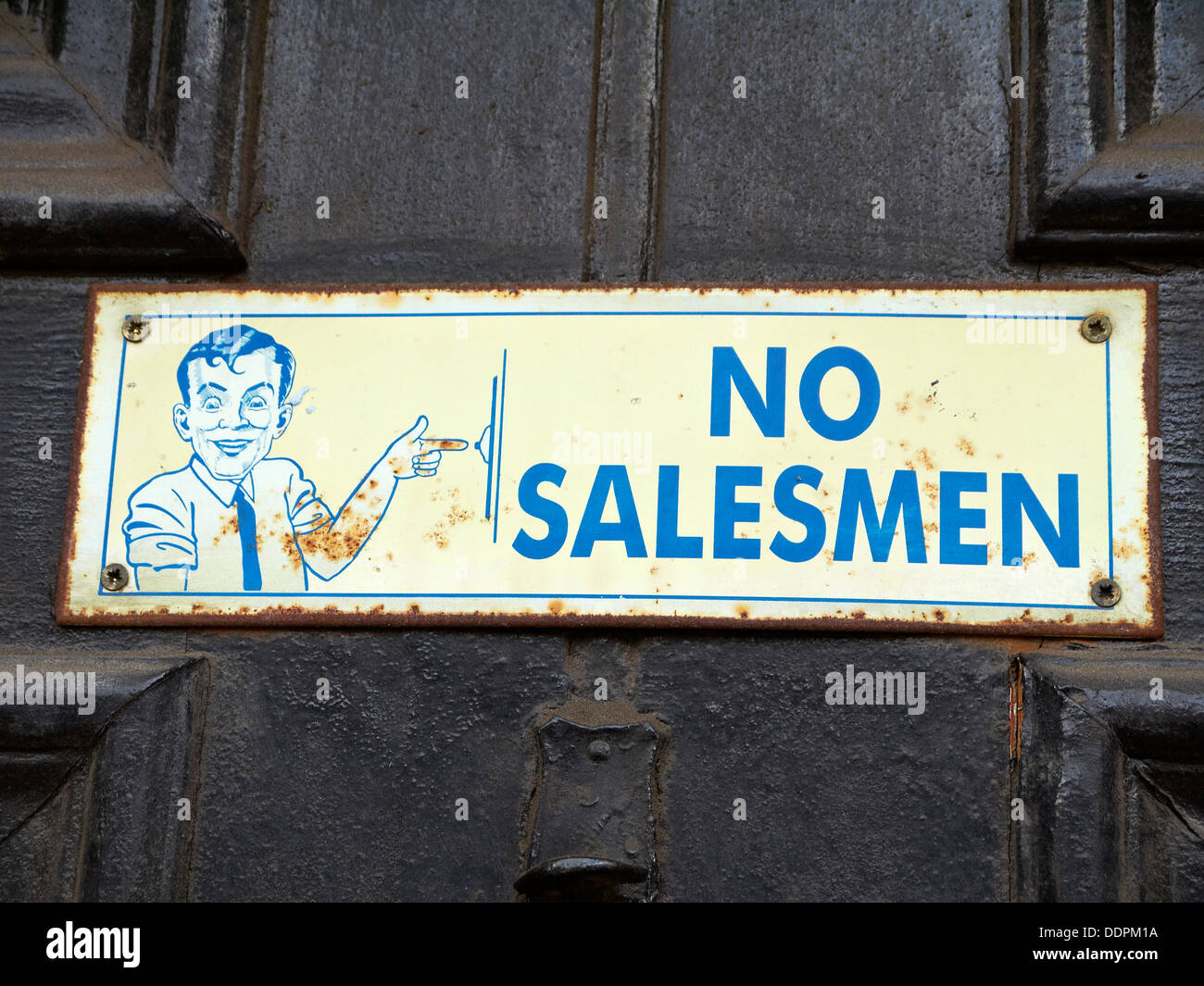 No salesmen sign hi-res stock photography and images - Alamy