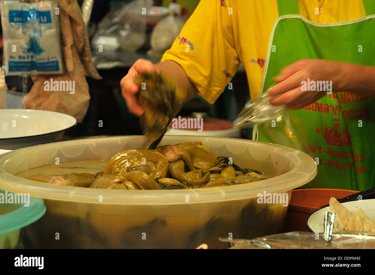 Market monkeys hi-res stock photography and images - Alamy