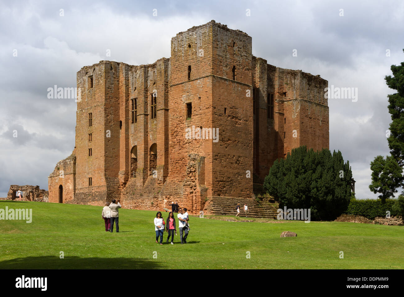 Castle norman hi-res stock photography and images - Alamy