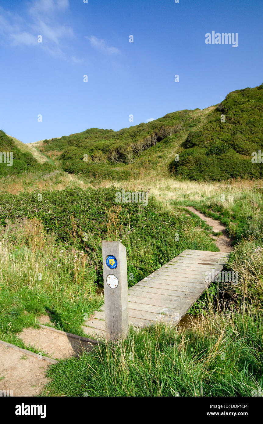 Footpath and bridge on Wales Coastal Path, Nash, Glamorgan Heritage ...