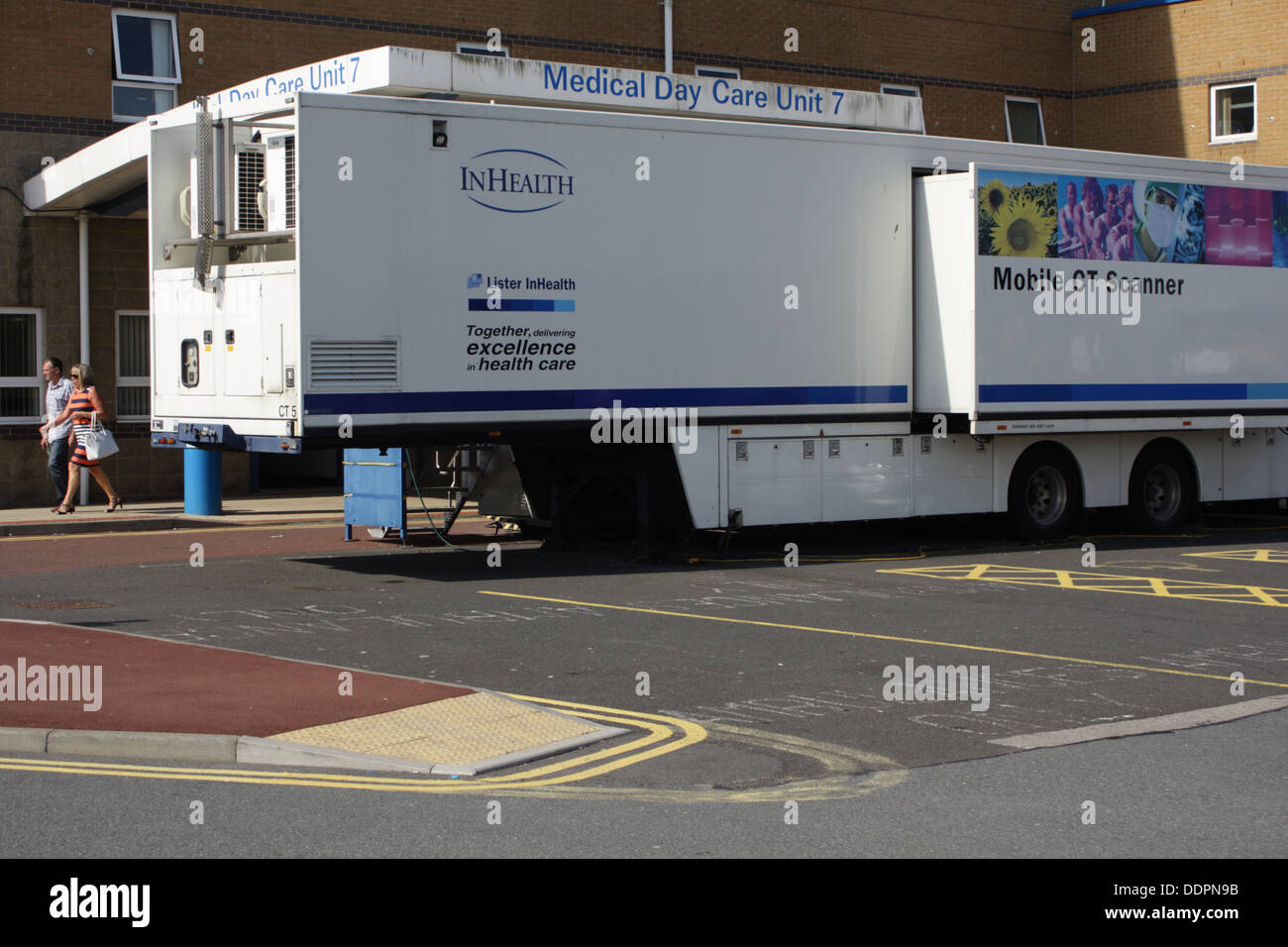 Mobile ct scanner hi-res stock photography and images - Alamy