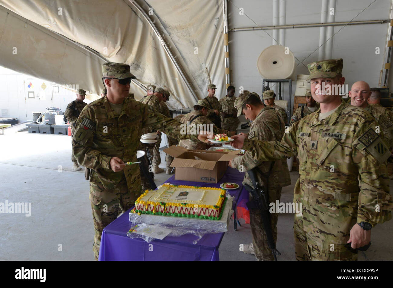 Lt. Col. Richard Martin, Task Force Guardians commander, hands Lt. Col ...