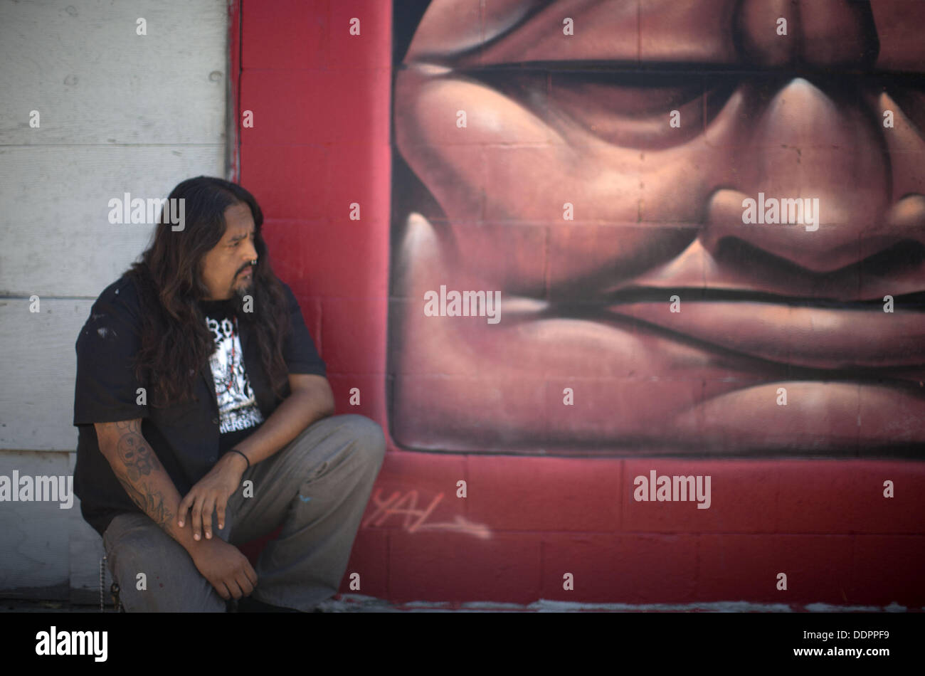 Mural by vyal one hi-res stock photography and images - Alamy