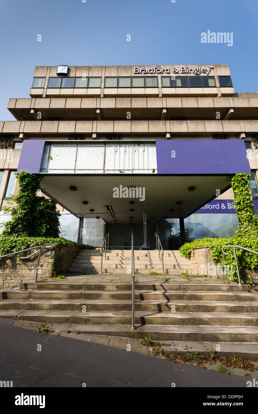 The former headquarters of the Bradford and Bingley Bank plc, in Main ...