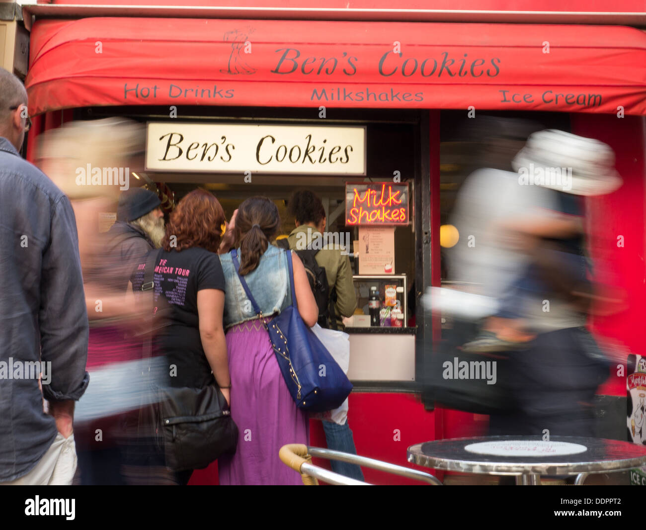 Blur people order food hi-res stock photography and images - Alamy