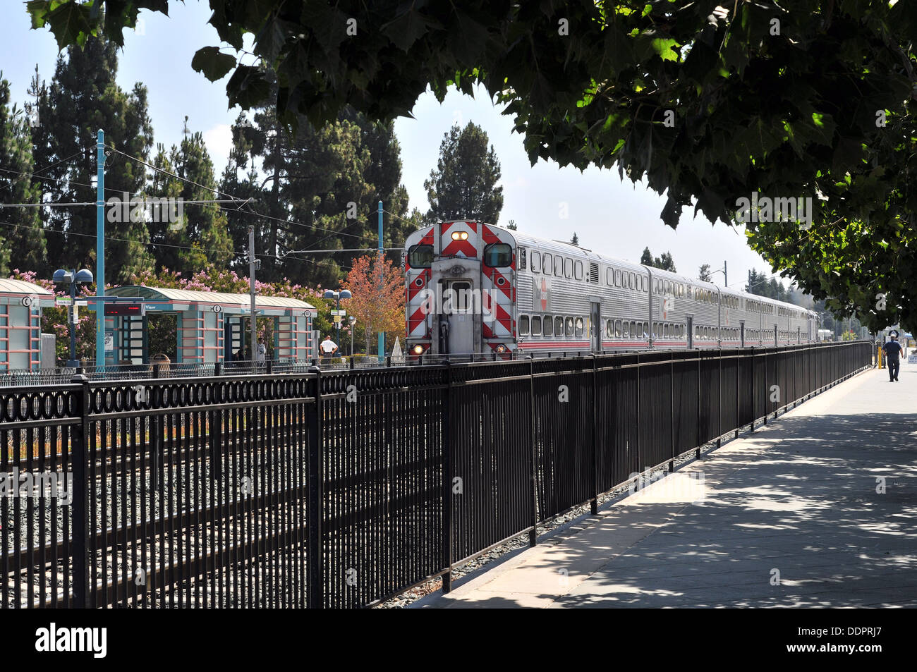 Caltrain 43 approaching Mountain View railroad station, northbound from ...