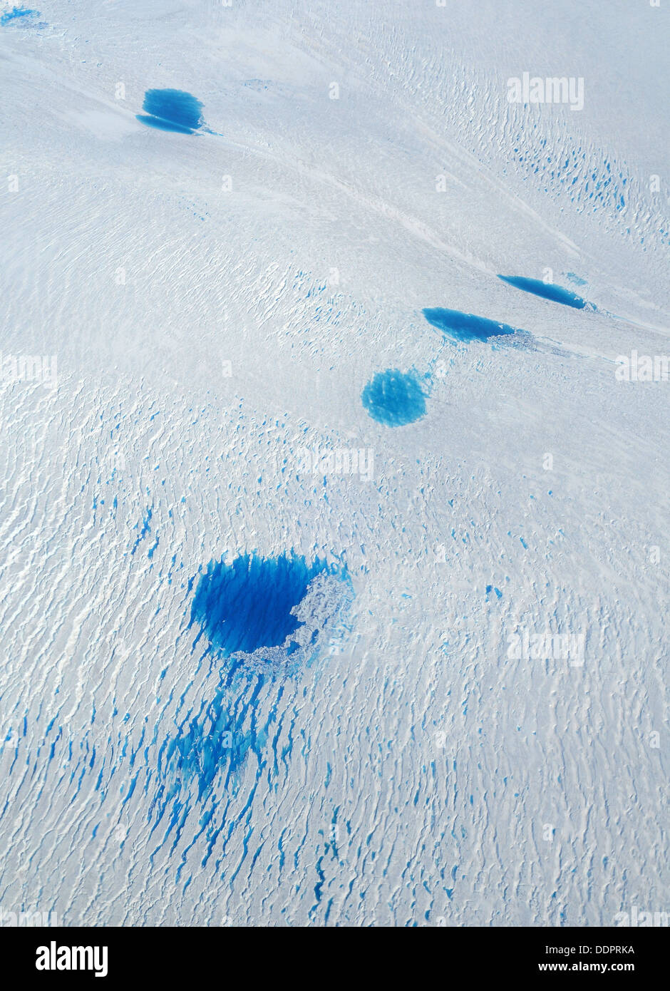 Melting of the ice cap hi-res stock photography and images - Alamy