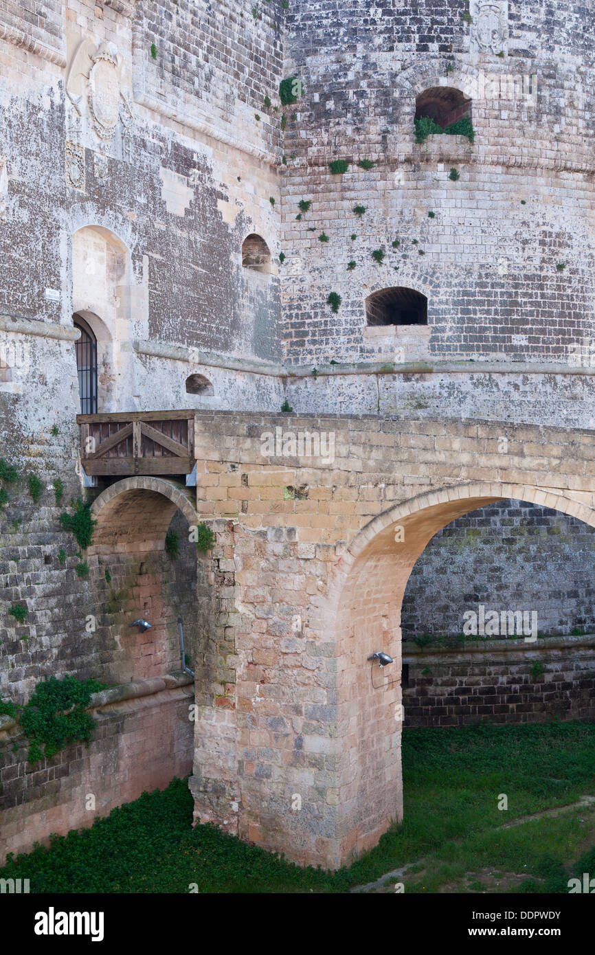 The 16th century castle hi-res stock photography and images - Alamy