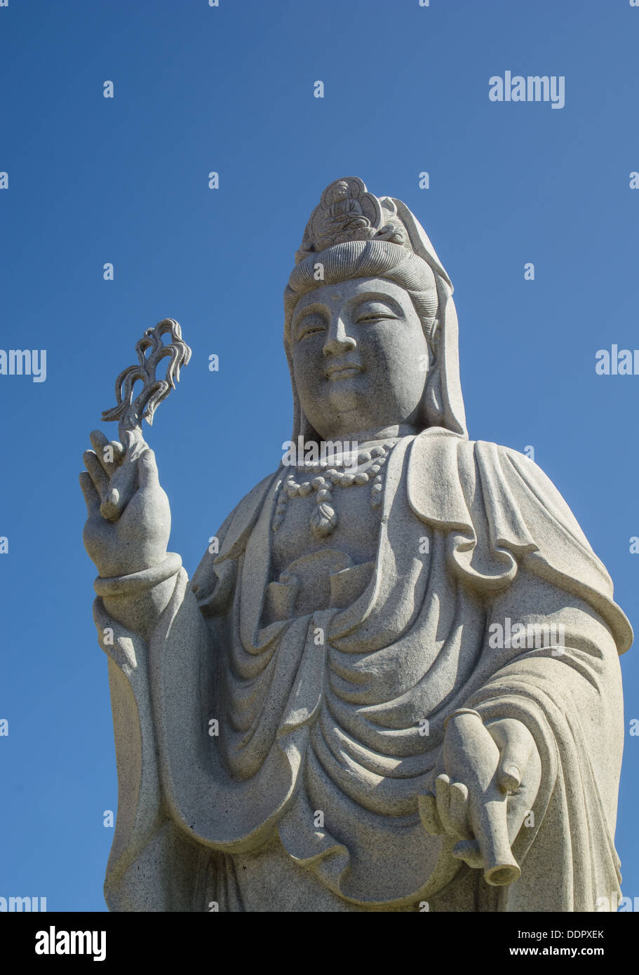 Chinese god statue in chinese hi-res stock photography and images - Alamy