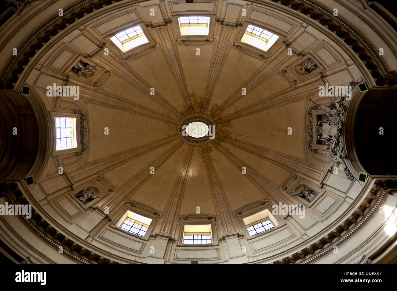 Interior view cupola hi-res stock photography and images - Alamy