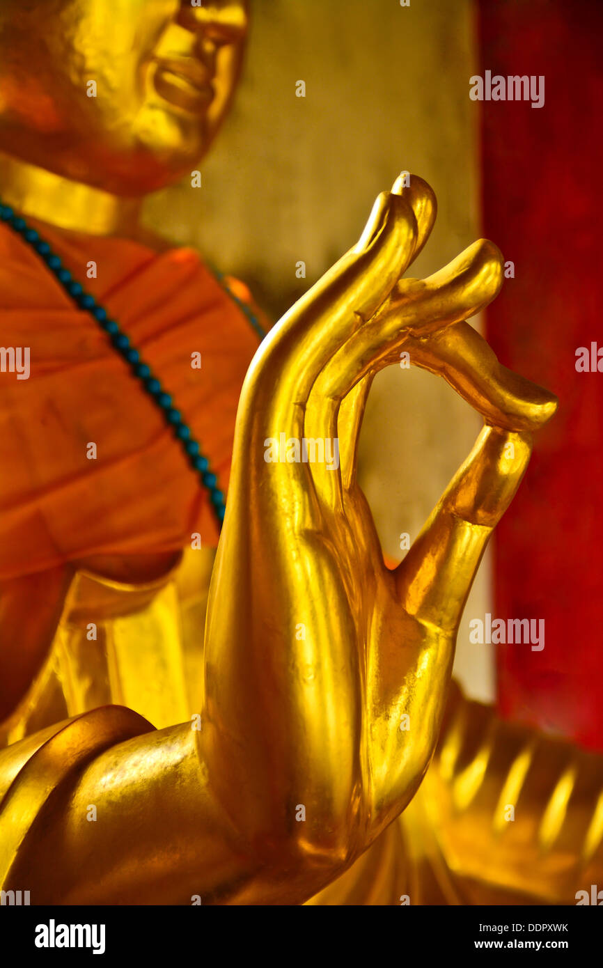 Golden hand temple hi-res stock photography and images - Alamy