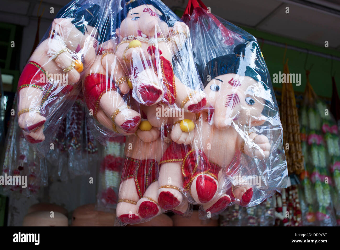 Hindu dolls for sale Stock Photo - Alamy