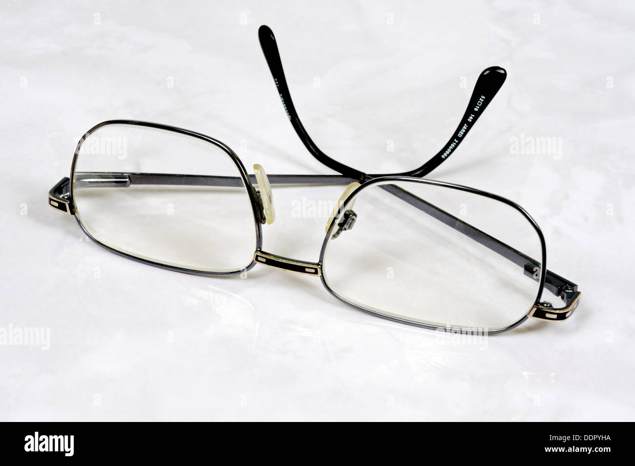 Plain spectacles hi-res stock photography and images - Alamy
