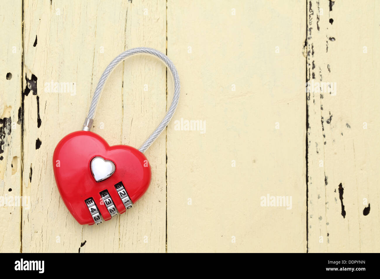 Red heart shaped padlock Stock Photo - Alamy