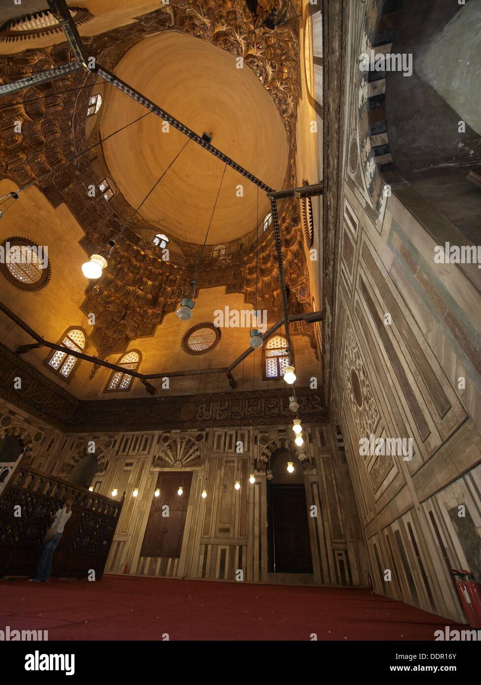 Mezquita sultan hassan hi-res stock photography and images - Alamy