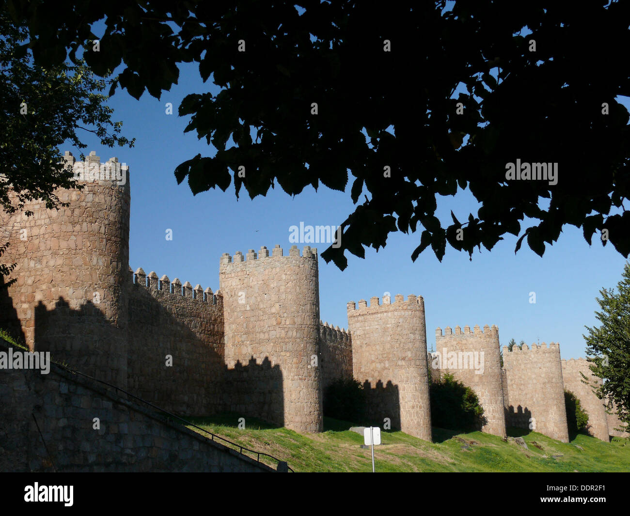 12th century walls hi-res stock photography and images - Alamy