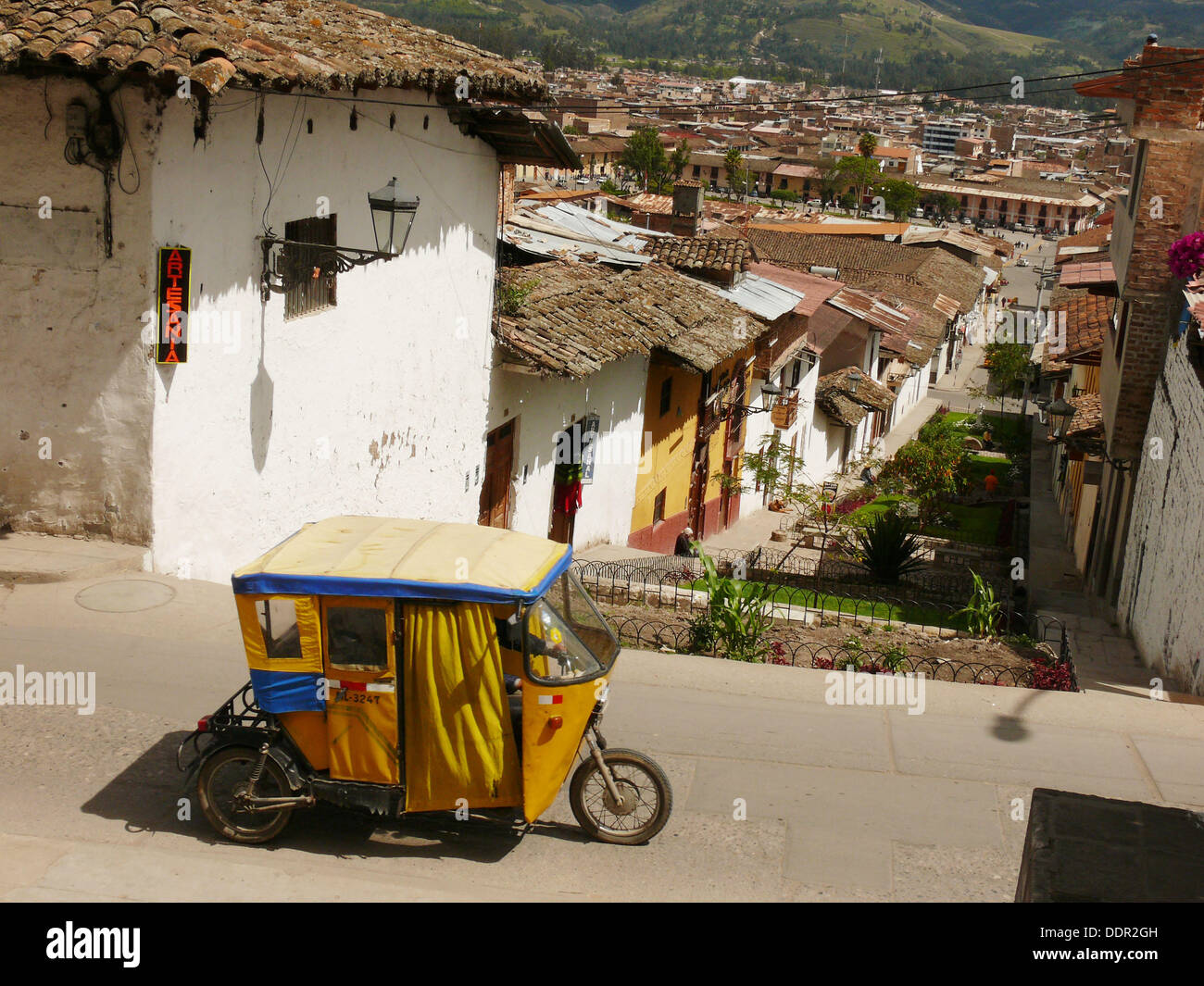Tricycle taxi peru hi-res stock photography and images - Alamy