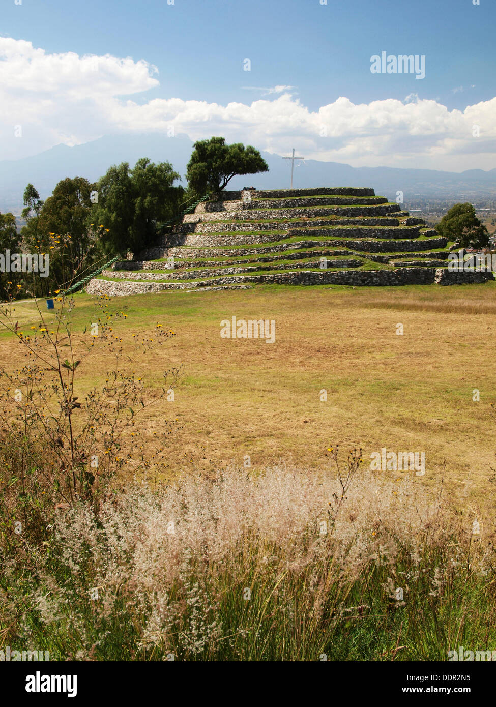 Xochitecatl ruins hi-res stock photography and images - Alamy