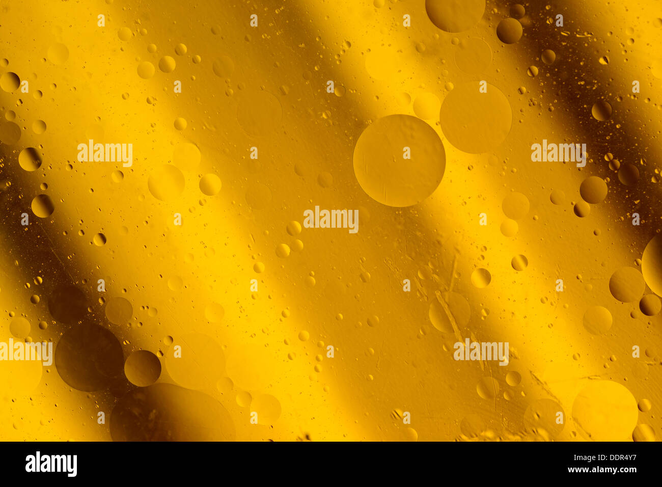 Creative round shapes hi-res stock photography and images - Alamy