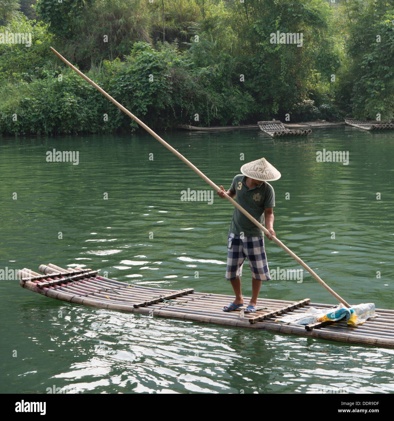 Log raft hi-res stock photography and images - Alamy