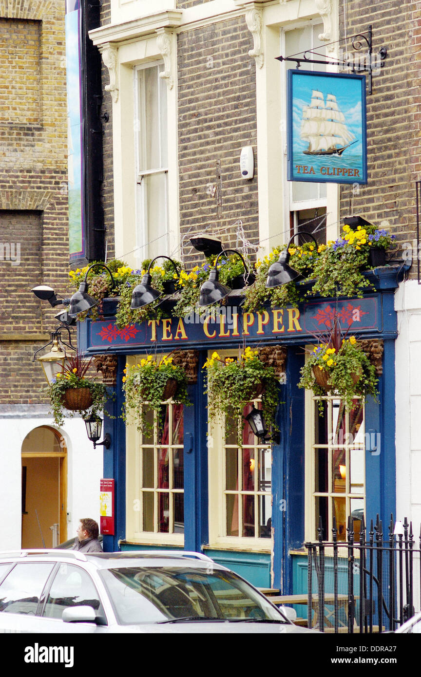 The clipper restaurant hi-res stock photography and images - Alamy