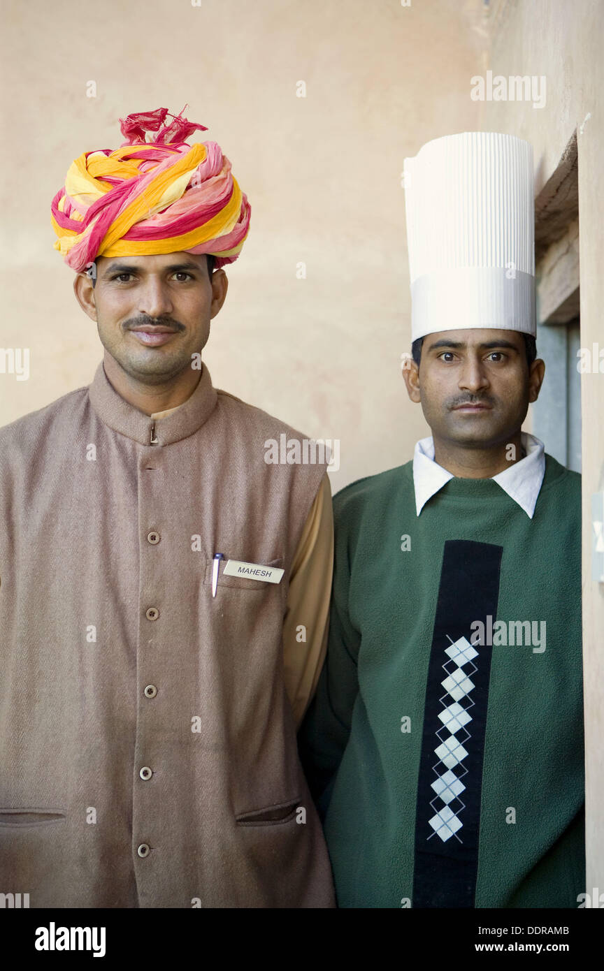 Hotel waiter india hi-res stock photography and images - Alamy
