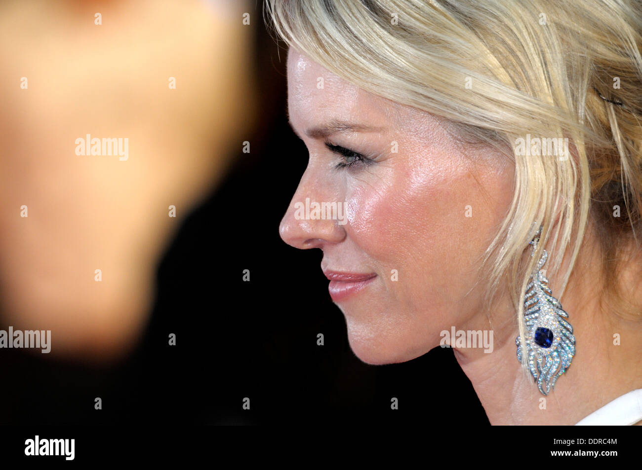 Naomi watts diana hi-res stock photography and images - Alamy