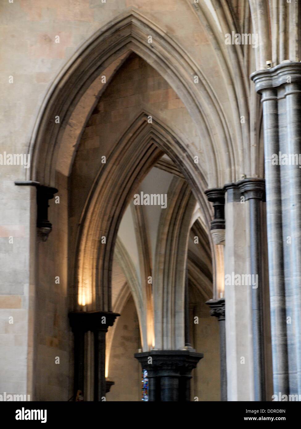 Knight templar stained glass hi-res stock photography and images - Alamy