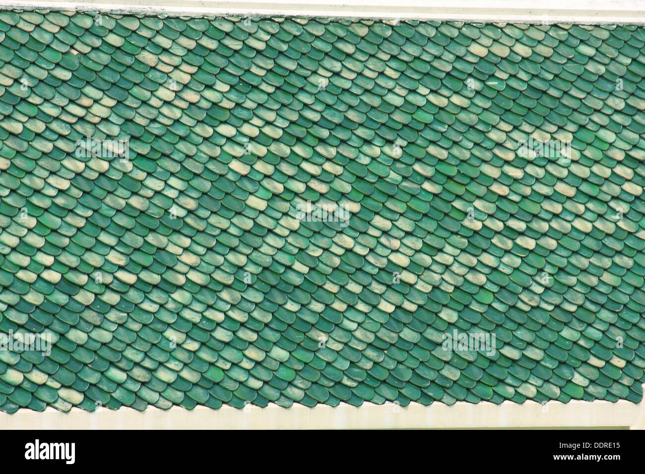roof pattern on the top of building Stock Photo - Alamy