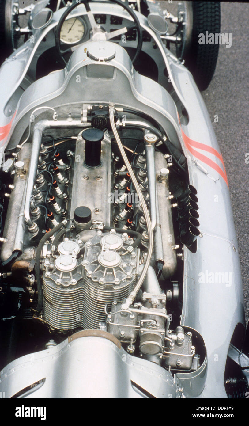 1938 D-TYPE AUTO UNION RACING CAR engine Stock Photo - Alamy