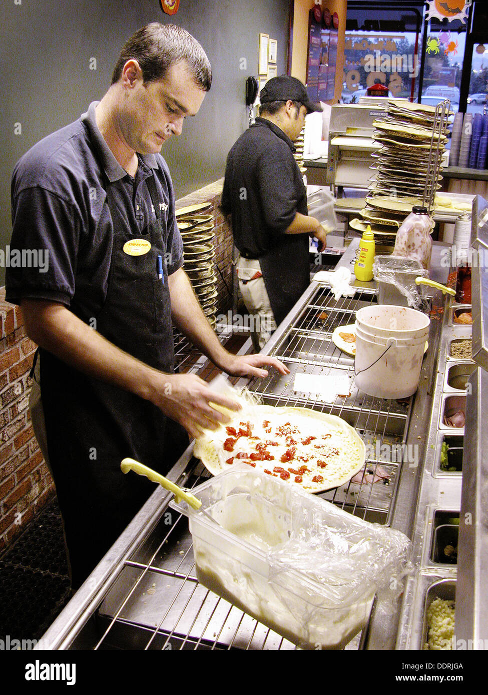 Male chef working buffet hi-res stock photography and images - Alamy