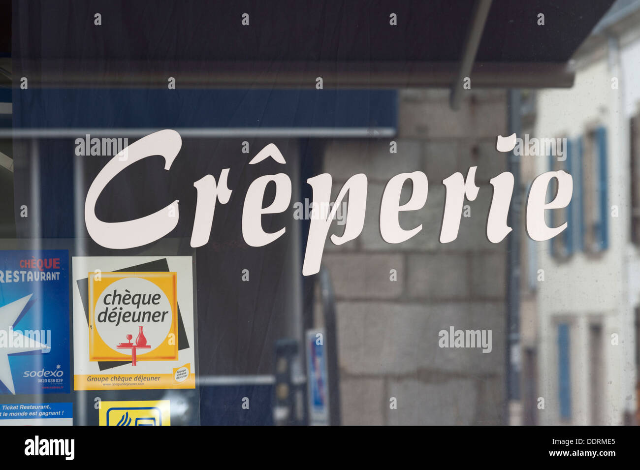 Quimper france sign hi-res stock photography and images - Alamy