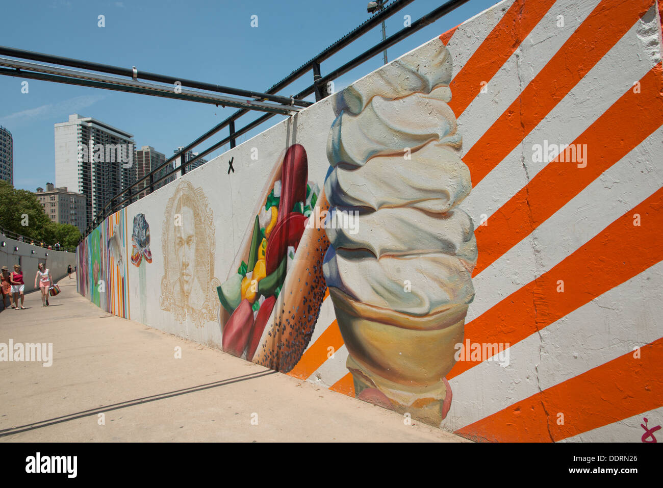 Ice cream mural hi-res stock photography and images - Alamy