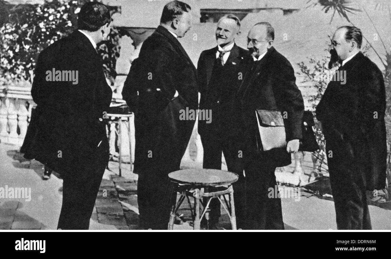 politics,conference,Genoa Conference 10.4.- 19.5.1922,Treaty of Rapallo ...