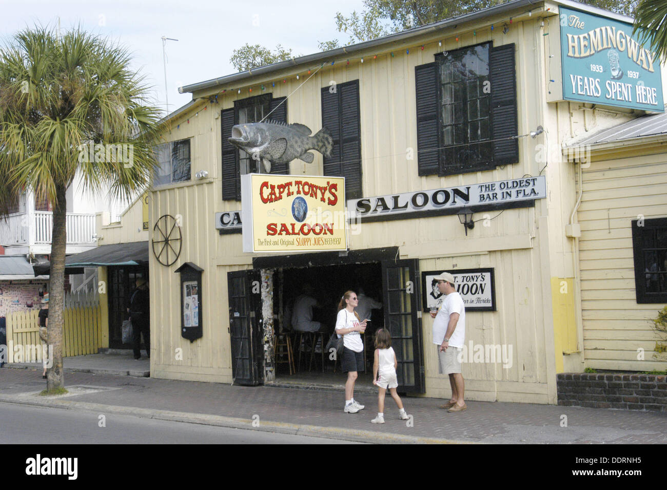 Hemingway bars key west hi-res stock photography and images - Alamy