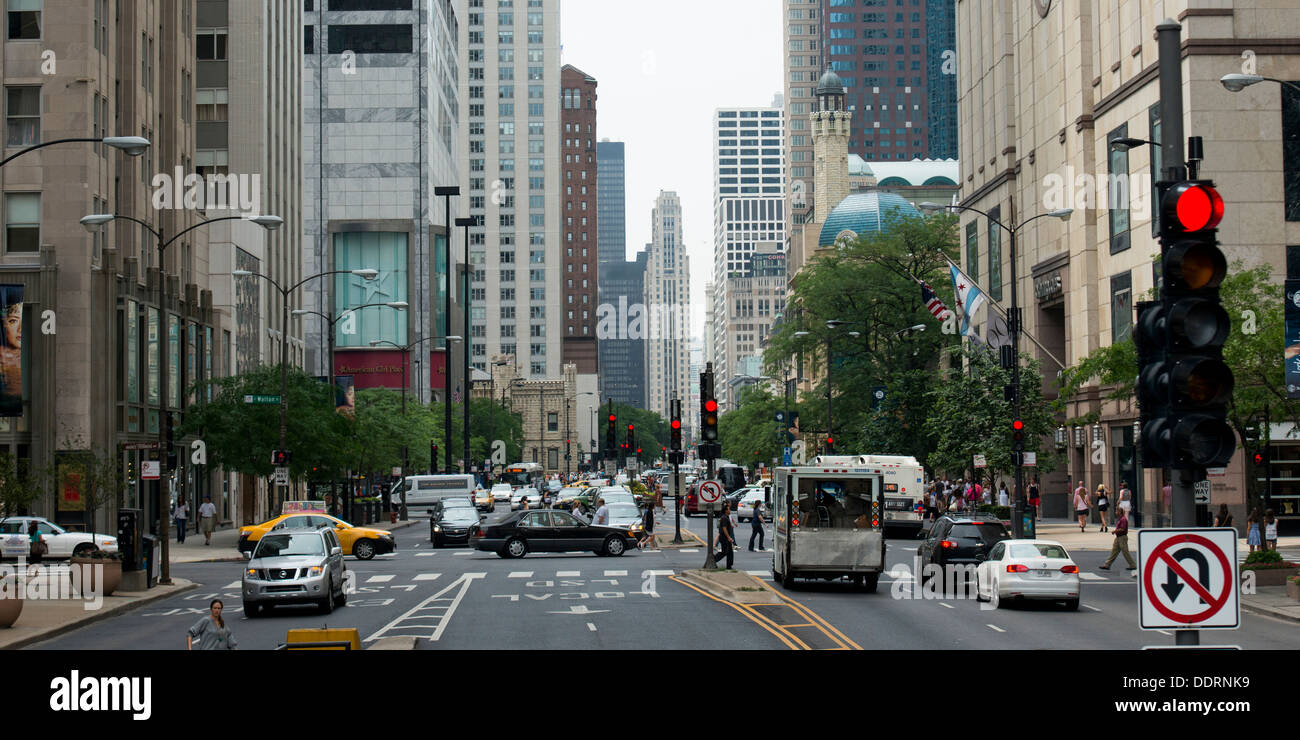 Traffic on the road in Chicago, Cook County, Illinois, USA Stock Photo ...