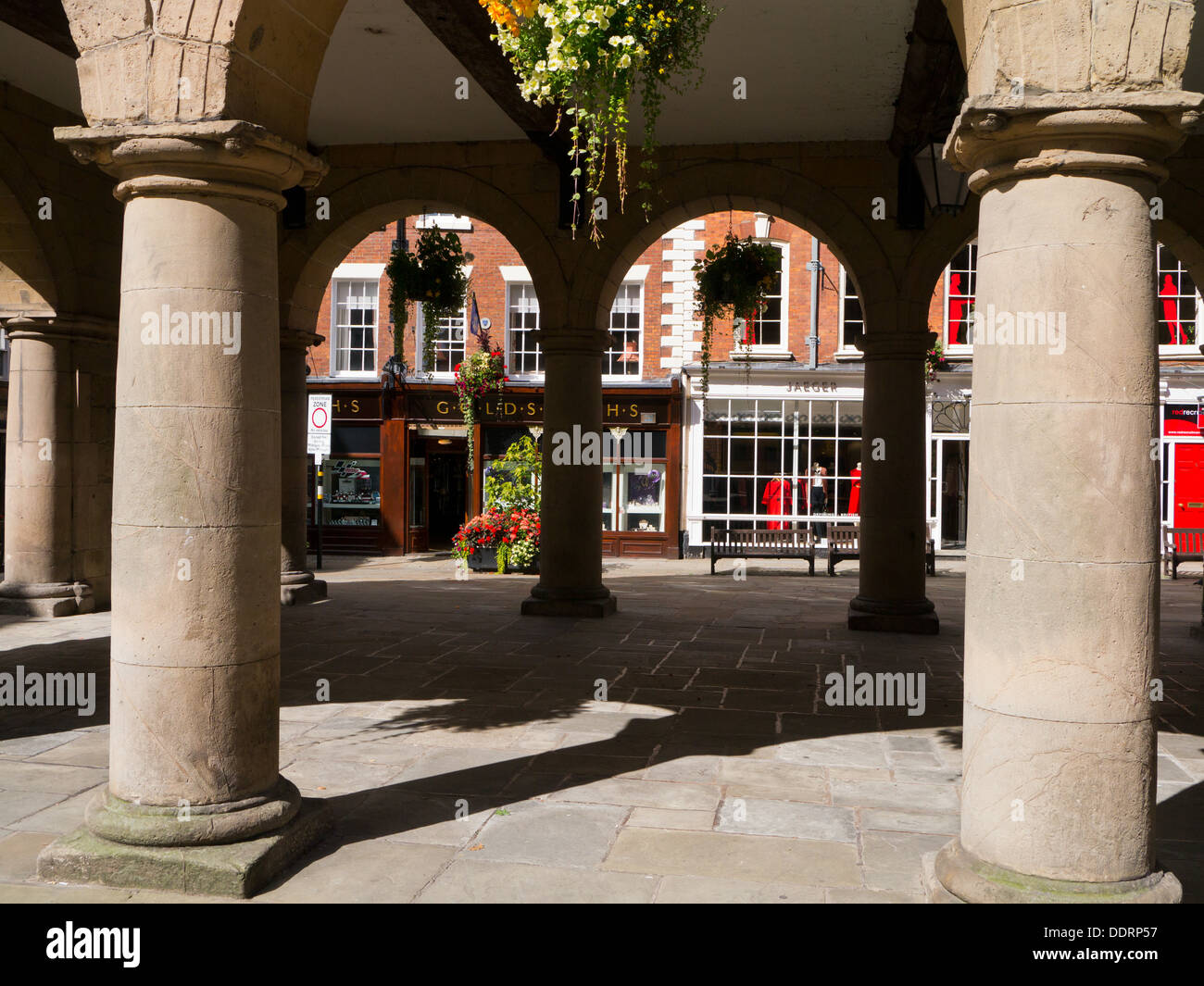 Shrewsbury Old Market Hall, Shrewsbury, Shropshire, England Stock Photo ... Shrewsbury Old Market Hall, Shrewsbury, Shropshire, England Stock Photo ...