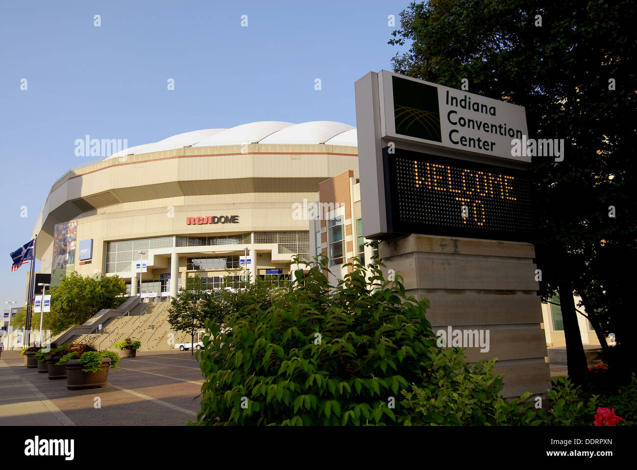 Indiana Convention Center Stock Photos & Indiana Convention Center ...
